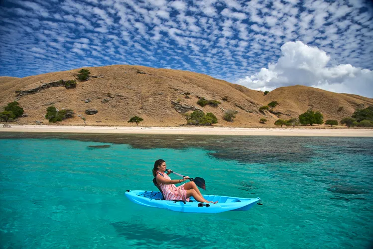 ORACLE yacht for charter (35m,)